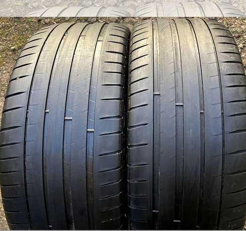 Michelin Pilot Sport 4 255/45 R18