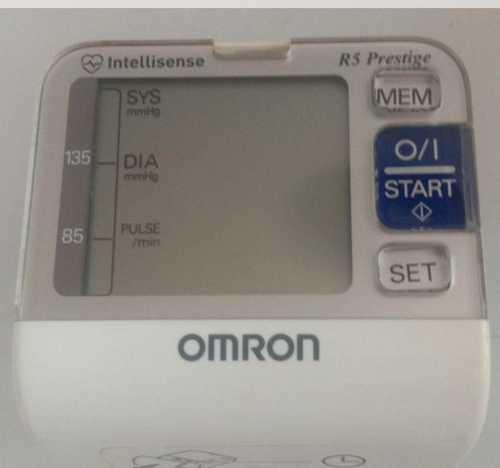 Тонометр на руку Omron Япония