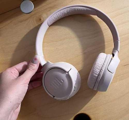 Беспроводные наушники jbl