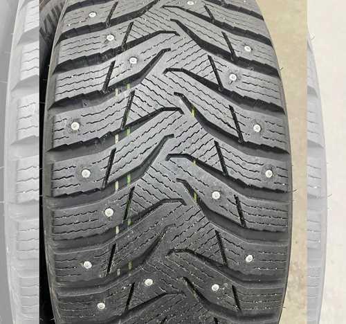 Kumho WinterCraft SUV Ice WS31 235/60 R17 106T