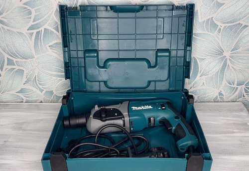 Перфоратор Makita HR2470