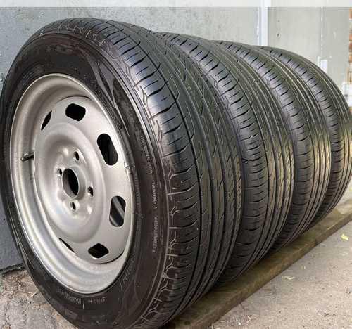 Колеса как новые Nitto 175/65 R14 штампы 4x100