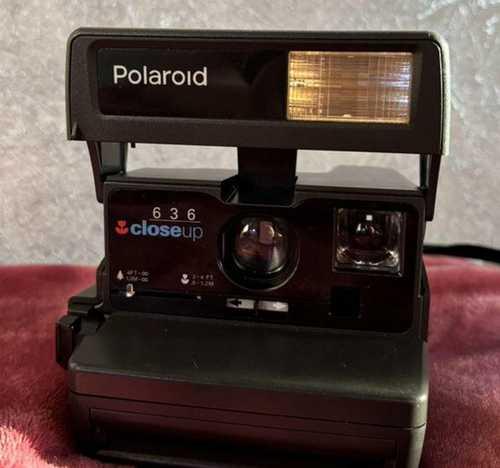 Фотоаппарат моментальной печати polaroid