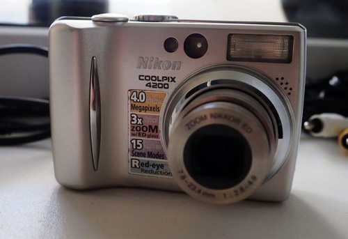Nikon Coolpix 4200