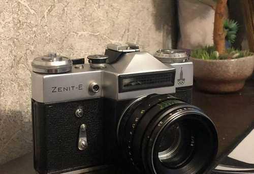 Плёночный фотоаппарат Zenit-e