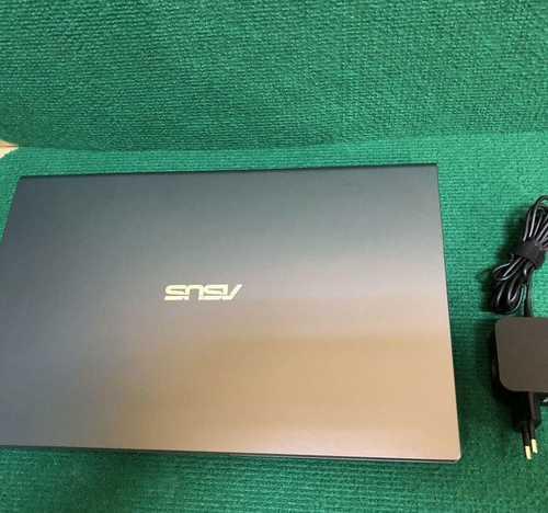 Asus R565E 4*2 GHz/8/250 Gb SSD