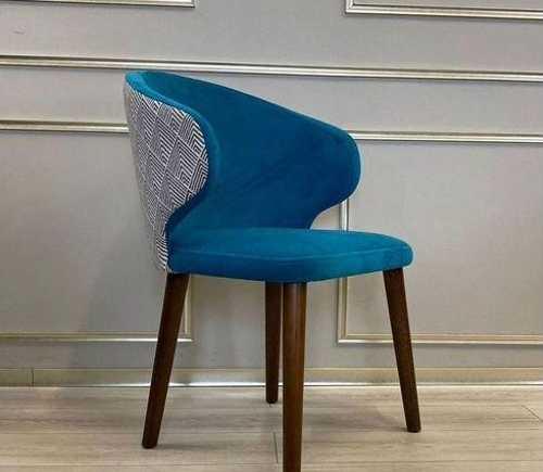Дизайнерские стулья собственного производства