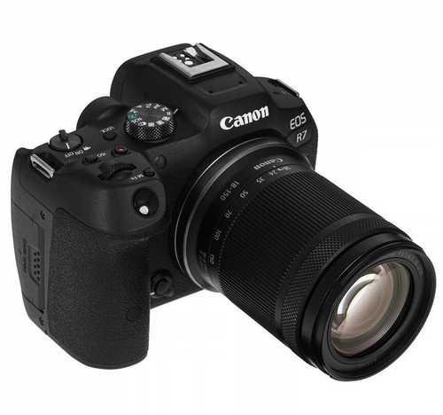 Беззеркальный фотоаппарат Canon EOS R7 Kit