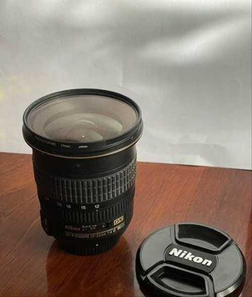 Зум-объектив Nikon 12-24mm f/4 G ED DX AF-S Nikkor