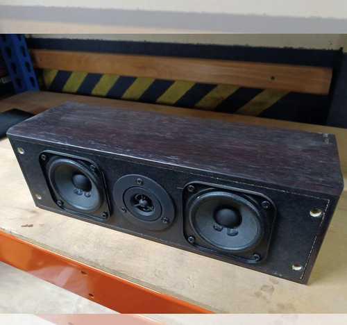 Колонка центрального канала Yamaha 60w NS-C8900