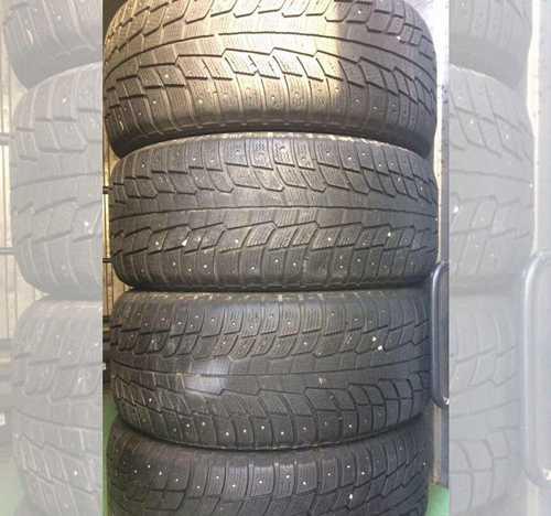 Michelin Latitude Tour 255/50 R19