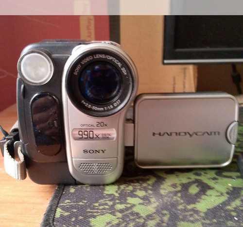 Видеокамера sony handycam