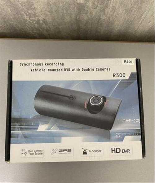 Автомобильный видеорегистратор DVR-R300 с флешкой