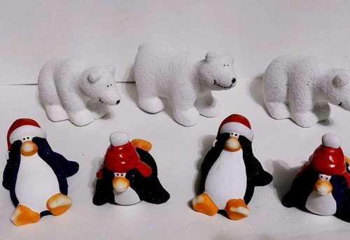 Пингвины и белые мишки