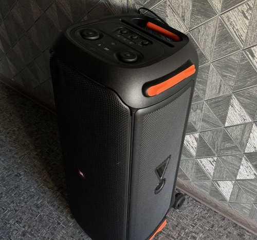 Колонка JBL Partybox 710