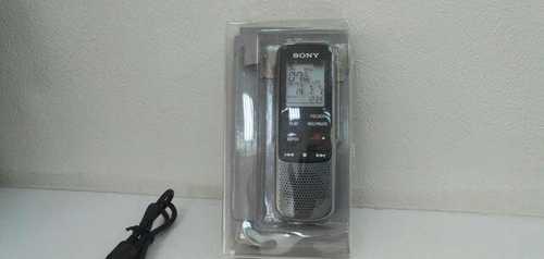 Диктофон цифровой Sony ICD-PX240 черный