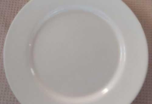 Набор посуды тарелка чашка белая
