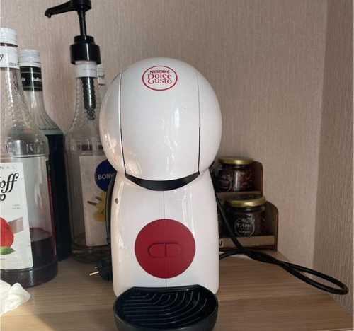 Кофеварка капсульная dolce gusto