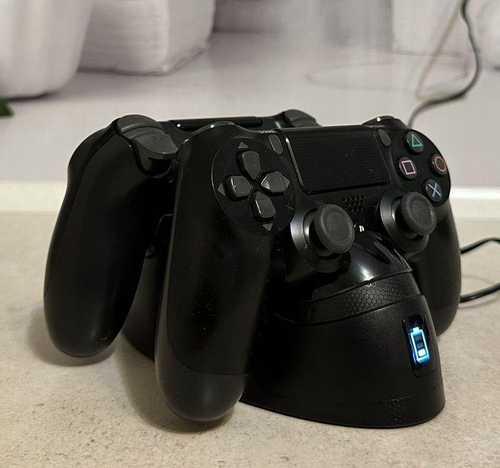 Станция зарядки Hyper X для Dualshock 4