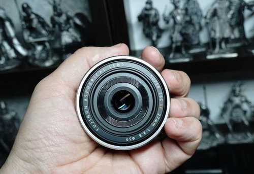 Великолепный Fujifilm XF 27mm f/2.8