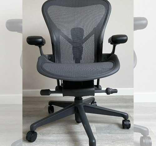 Компьютерное кресло Herman Miller Aeron