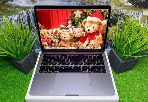 MacBook Pro 13 2018 8gb 256gb Идеал/Ростест