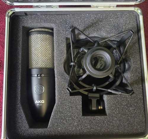 Студийный микрофон akg p420