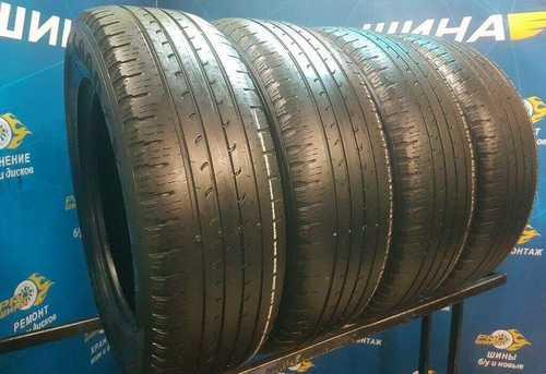 Goodyear EfficientGrip SUV 4x4 225/65 R17