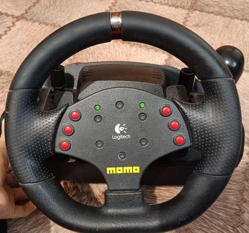 Руль logitech momo racing 900 градусов