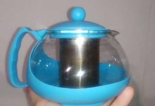 Компактный чайник заварочный в голубом цвете