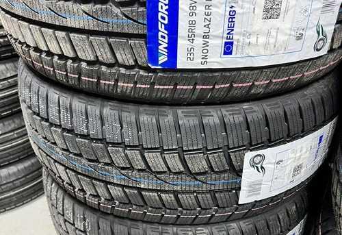 Windforce Snowblazer UHP 235/45 R18 98V