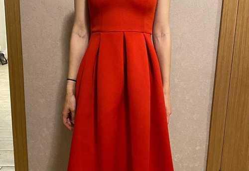 Новогоднее вечернее красное платье