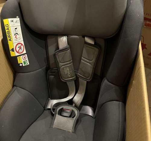 Автокресло Britax Roemer Dualfix M i-Size