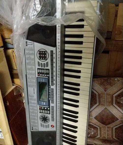 Синтезатор мк-939 сломанный