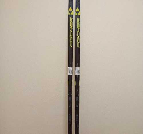 Беговые лыжи Fischer speedmax 181cm / 55-65kg
