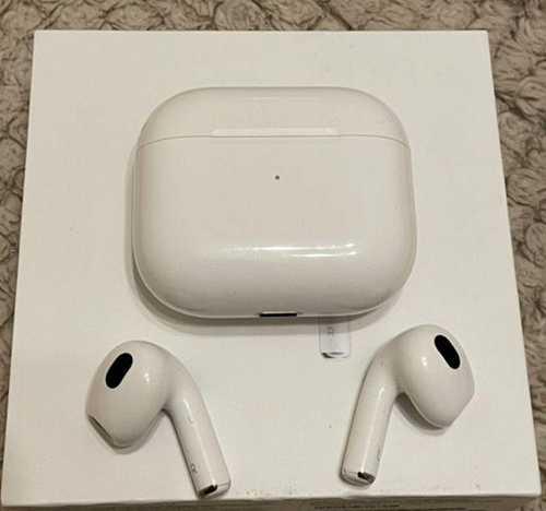 Наушники Apple AirPods 3 with MagSafe