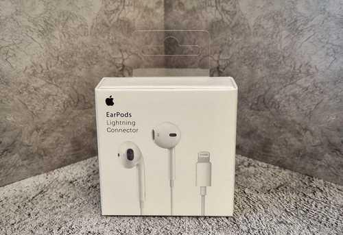 Наушники Apple EarPods с разъёмом Lightning