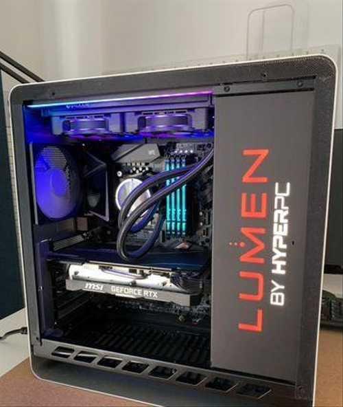 HyperPC Lumen 3 (i7, RTX 2080, 32Gb, SSD 500)