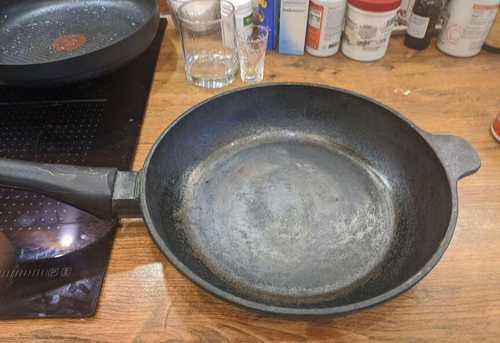Чугунная сковорода 26 см mallony
