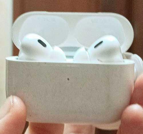 Беспроводные наушники apple airpods