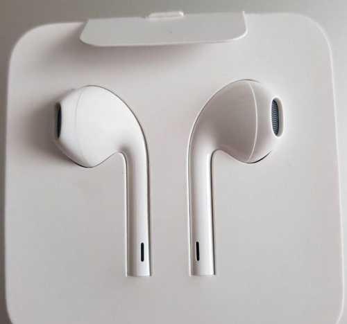 Наушники Apple EarPods lightning с переходником