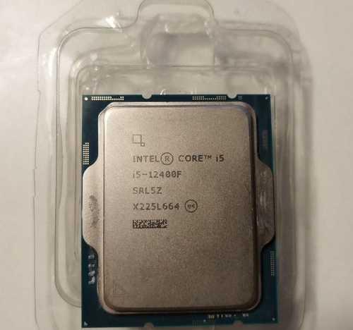 Intel Core i5-12400F