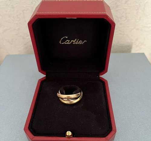 Кольцо Cartier Trinity оригинал 17,5