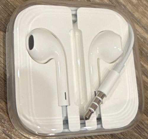 Наушники Apple earpods 3.5 мм