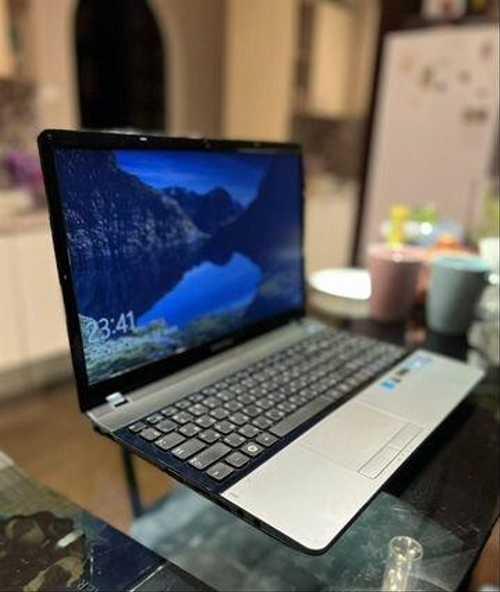 Ноутбук Samsung 300E5A-S08 (NP300E5A-S08RU)