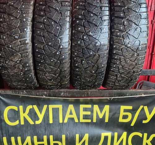 Dunlop Ice Touch 215/65 R16