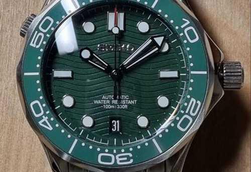 Часы seiko SeaMaster зелёные