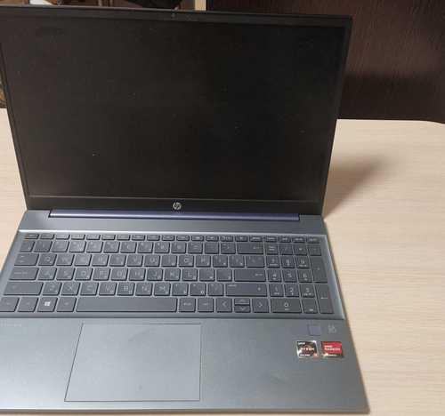 Ноутбук HP 15-еh1009ur