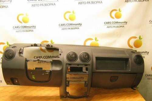 Торпедо Renault Logan I