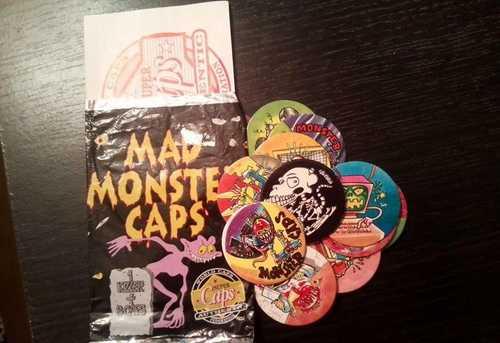 Большая коллекция фишек Mad Monster Caps 106 шт